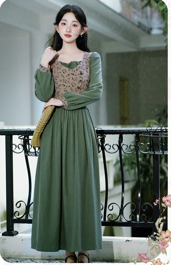 Green Forest Pastoral Style Floral Dress | The Other Aesthetic